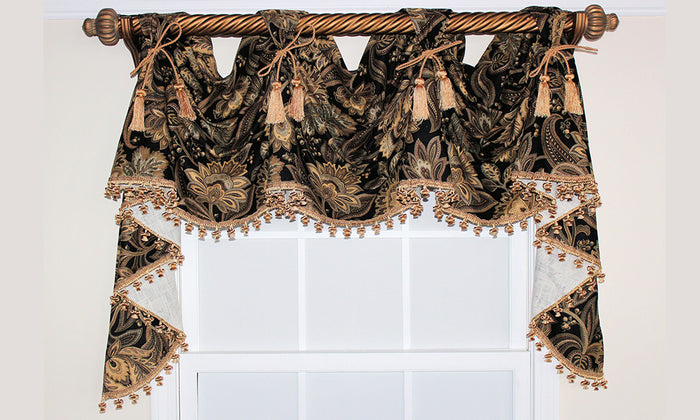 Jacobie Victory Swag Valance